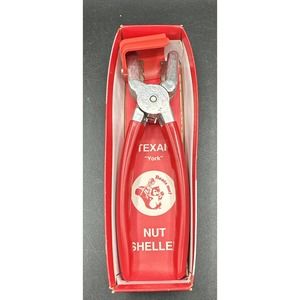 YORK | Kitchen | Vintage The Texan York Nut Sheller Cracker With Box ...